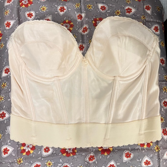 Carnival | Intimates & Sleepwear | Vintage Carnival Strapless Bra 36c ...